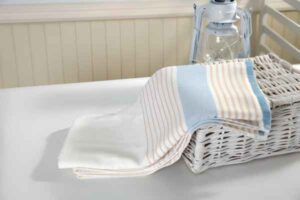 How To Fold Sheets Into A Pocket - House Pulp